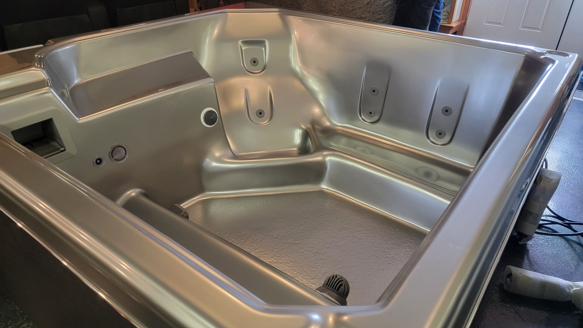 Premier Pool & Spa | Arctic Spas | Pool & Spa Parts & Service